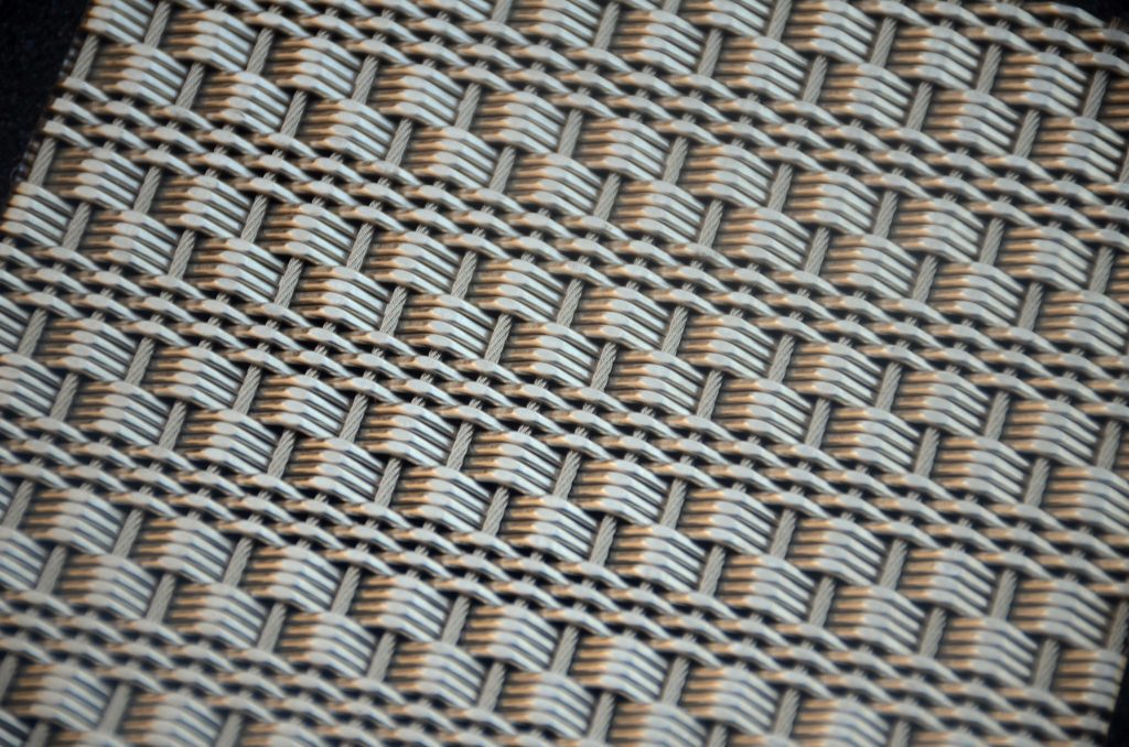 SS Mesh Systems - Landmark Facade